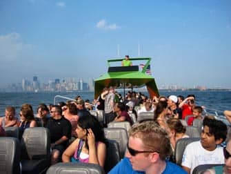 Circle Line: The Beast in New York (30 min) - NewYork.nl